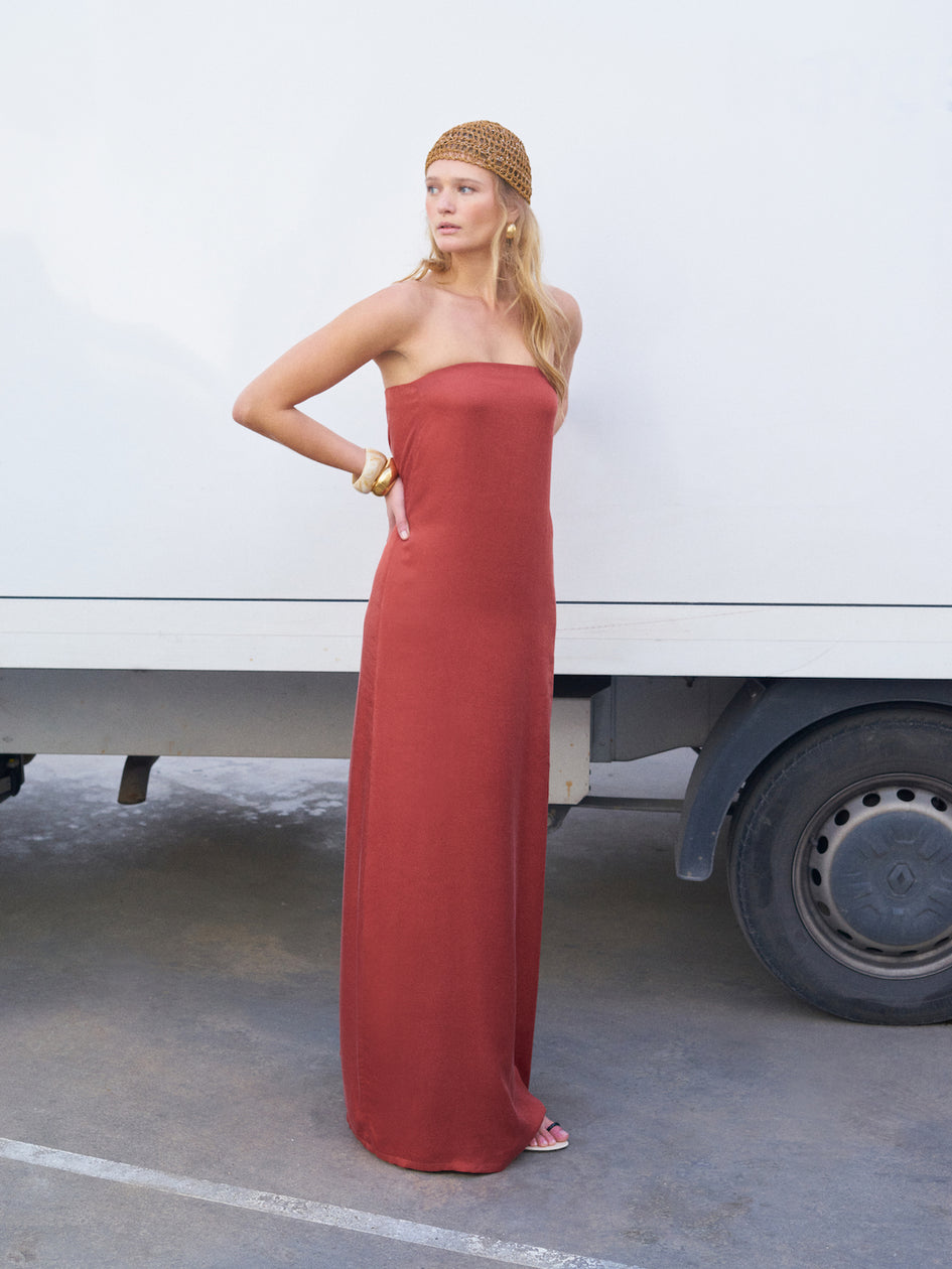 PERSONALIZE YOUR DRESS IN ANY COLOR