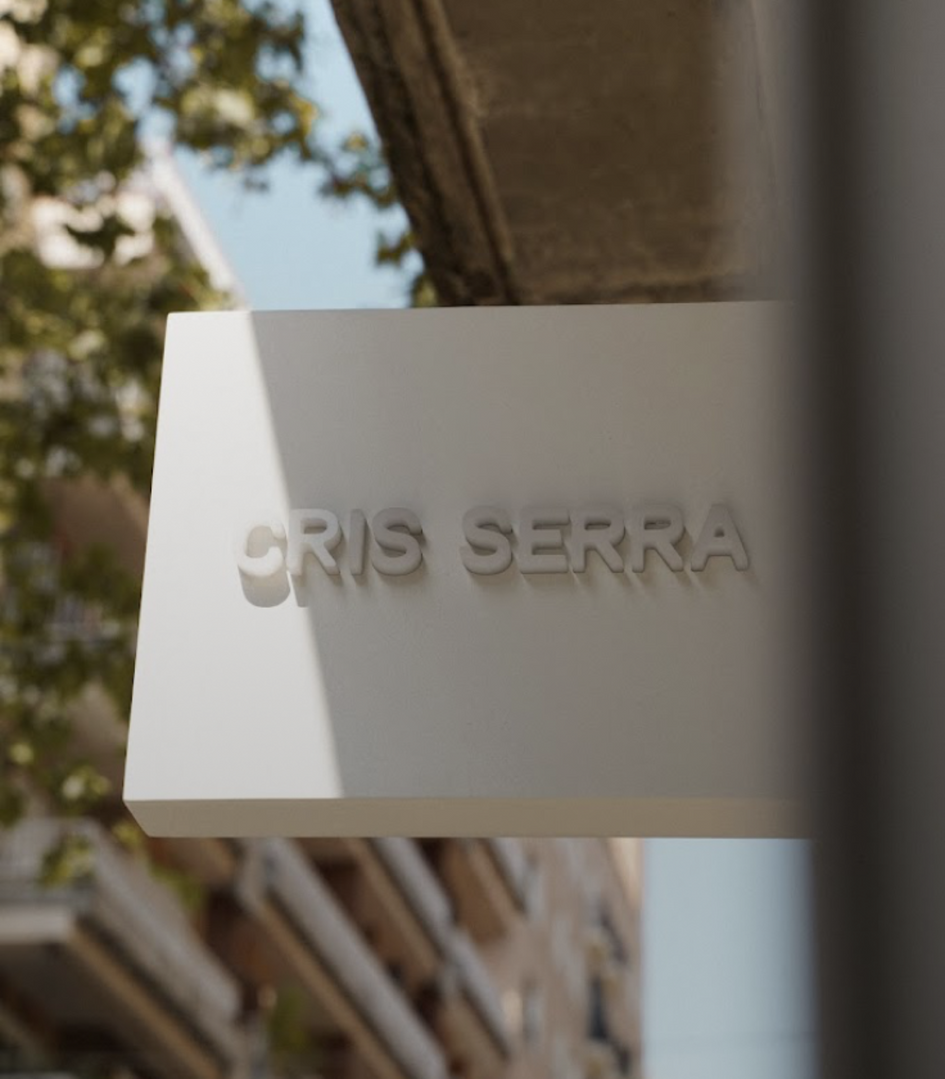 PERSONALIZE YOUR DRESS IN ANY COLOR