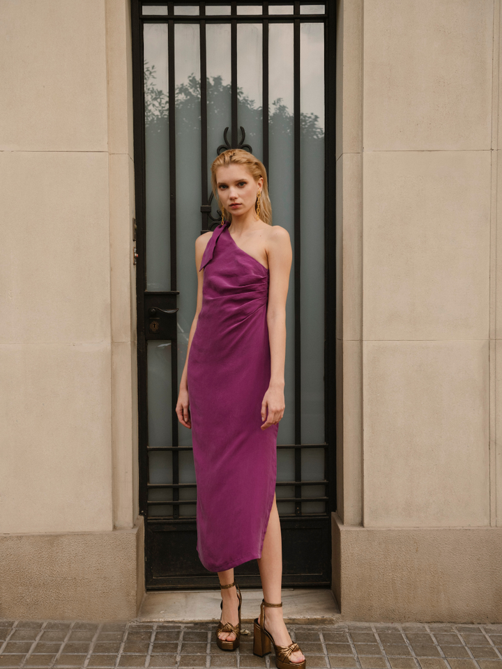 DRESSES – CRIS SERRA